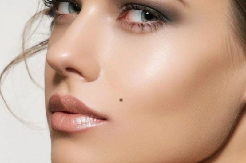Mole On Face Mole On Face