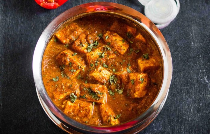 Achari Paneer Recipe: होटल जैसा अचारी पनीर घर पर बनाएं, जानें रेसिपी