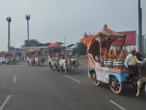 जोधपुर के संदीपनी महाराज ने गोकशी की गायों से इकट्ठा किया घी, अब इसी से ...
