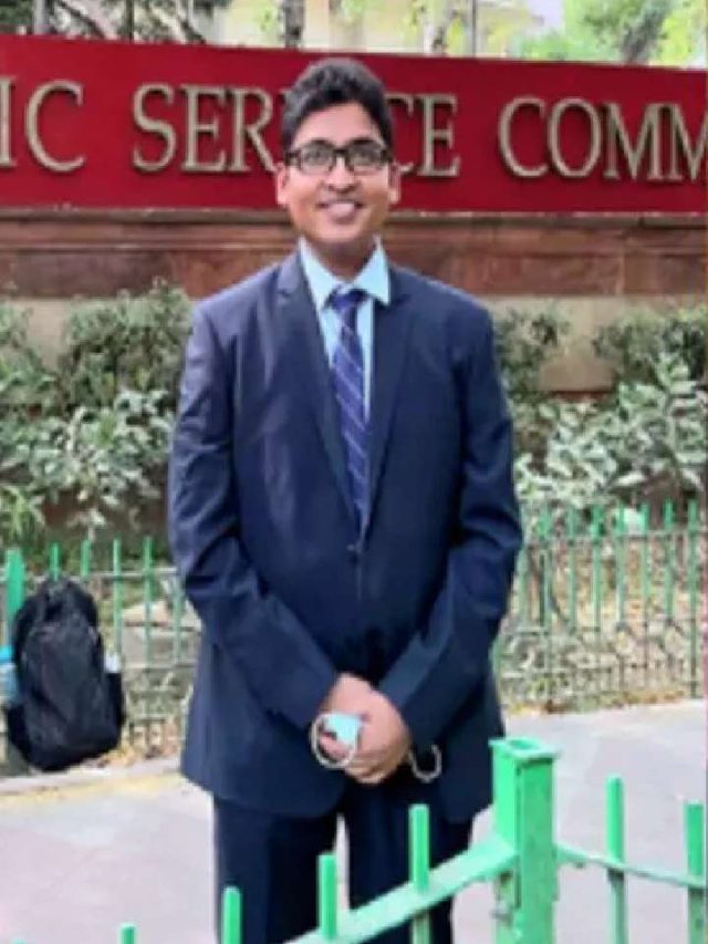 विधवा मां ने बेहद गरीबी में पढ़ाकर बेटे को बनाया IAS - News24 Hindi