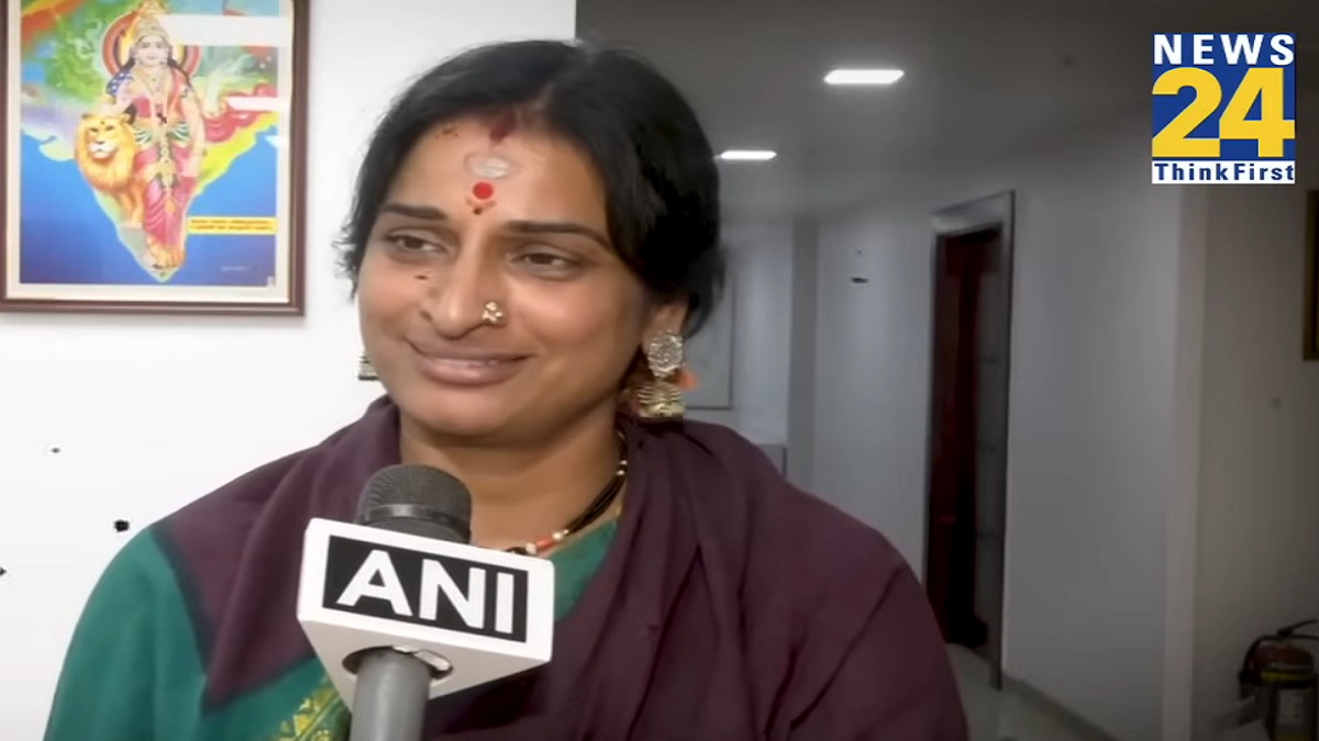 ओवैसी के खिलाफ चुनाव लड़ने वाली माधवी लता कौन टिकट मिलते ही जंग का