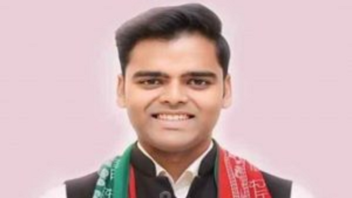 कौन हैं सबसे कम उम्र के सांसद? जिन्होंने राजा भैया के गढ़ में दो बार के BJP MP को हराया ...