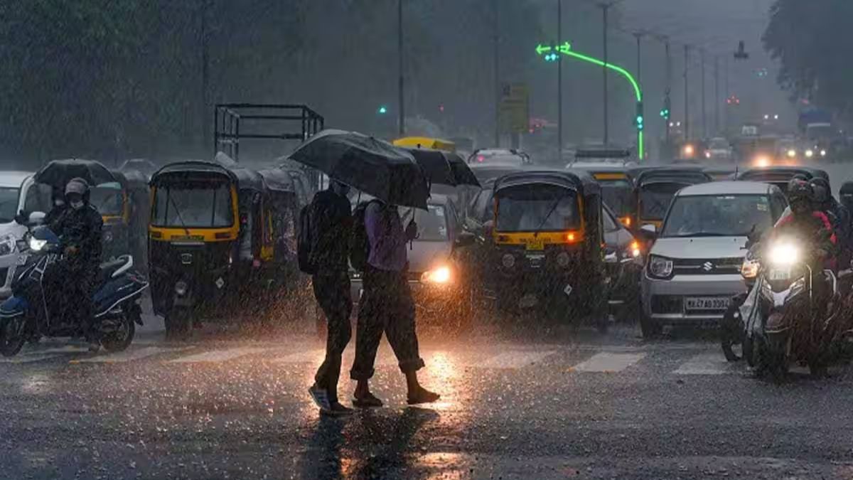 Gujarat Weather: गुजरात के 15 जिलों में मानसून से पहले भारी बारिश का ...