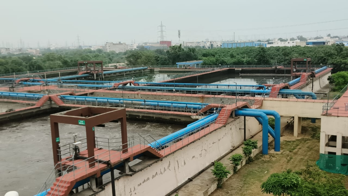 Greater Noida News: ग्रेटर नोएडा एसटीपी के ट्रीटेड वाटर को और शुद्ध ...
