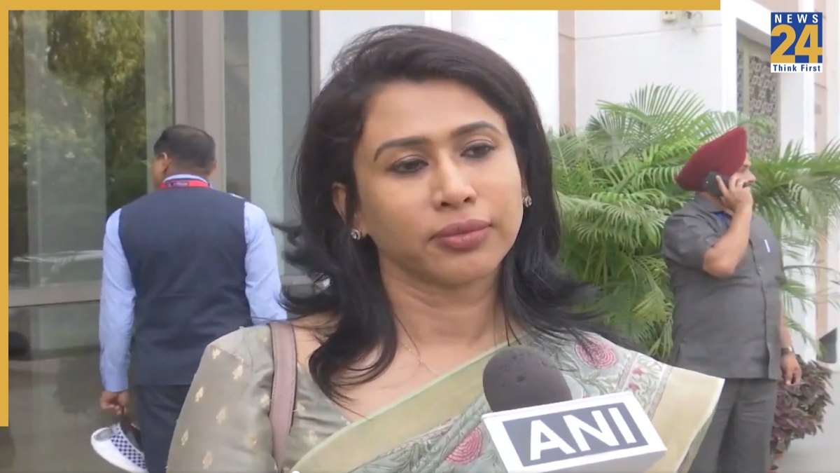 'क्या ट्रंप बताएंगे, रूस से तेल नहीं खरीदेगा भारत?', हम संप्रभु देश ...