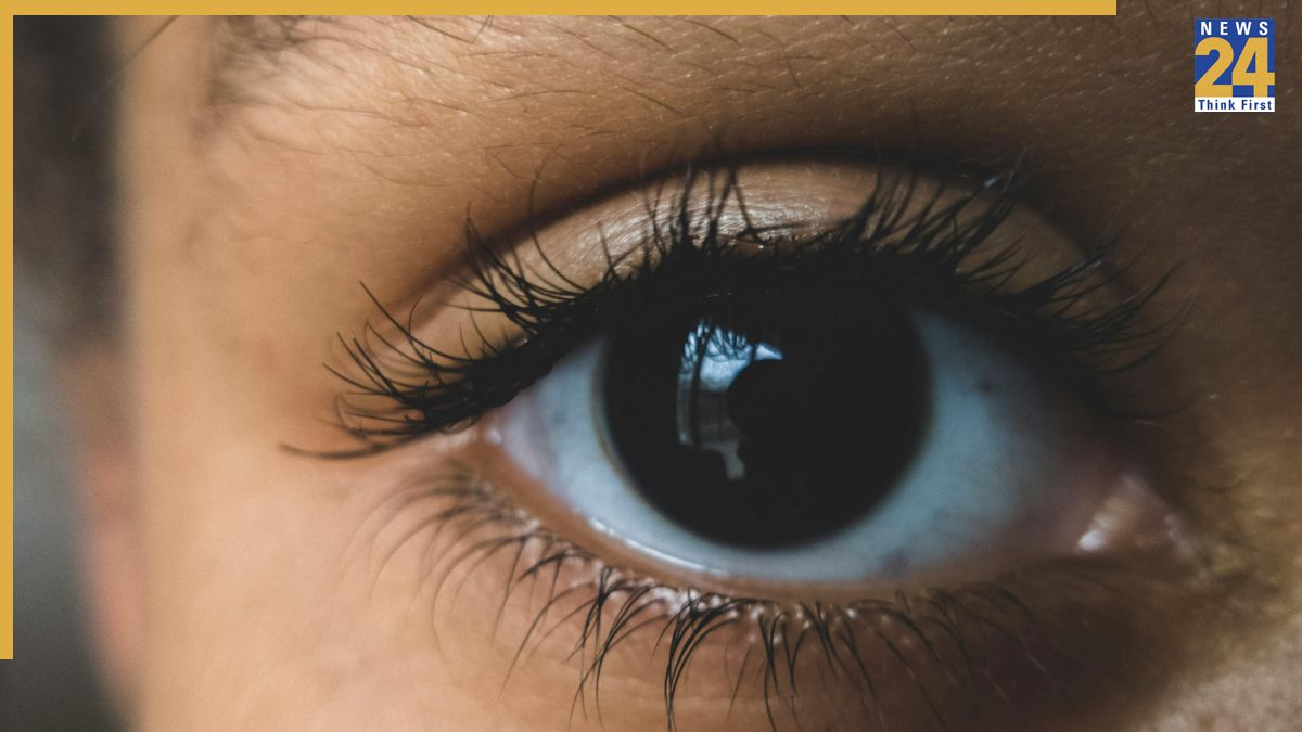 आंखों में सूखापन होने का क्या कारण है? सर्दियों के बाद इस वजह से होती ...