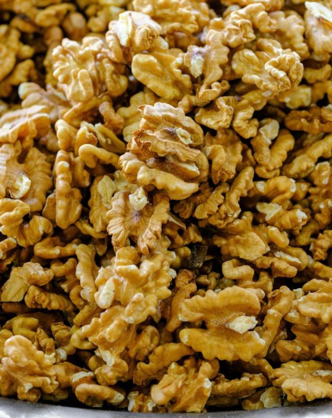 रोज भीगे हुए अखरोट खाने से क्या होता है? यहां जानिए Walnuts का शरीर पर ...