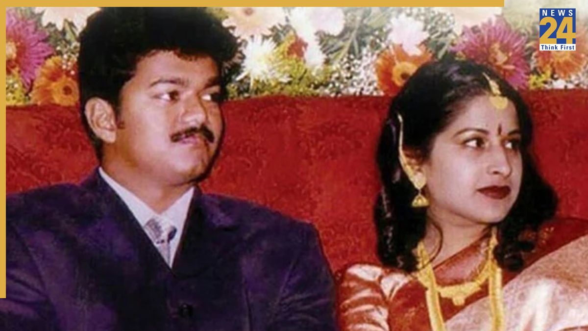 कौन हैं Thalapathy Vijay की पत्नी Sangeetha Sornalingam? जानें कैसे हुई ...