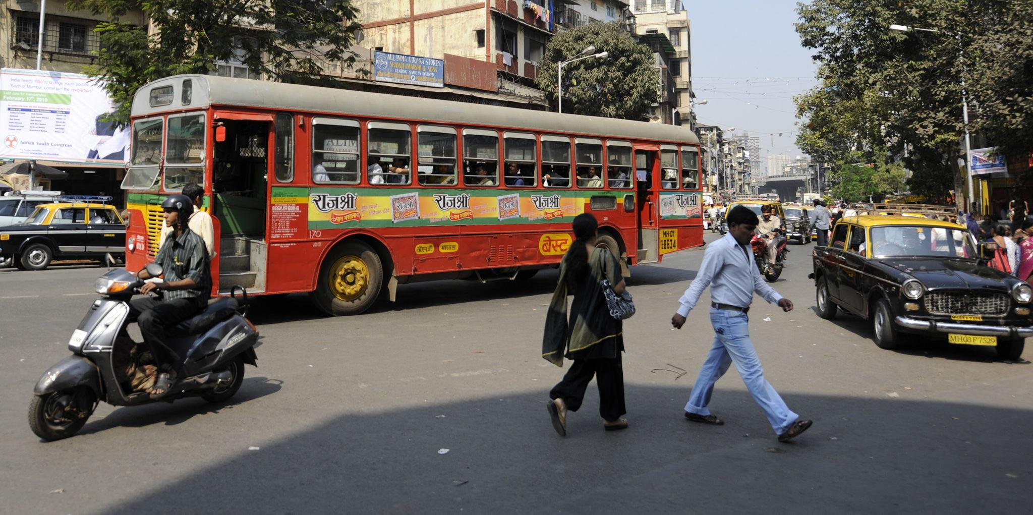 क्या है मुंबई का 'कार-फ्री फ्राइडे'? शुक्रवार को ही क्यों चुना गया ...